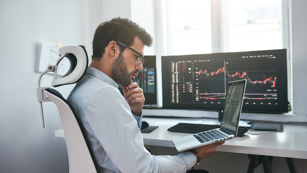 Is Day Trading Illegal? Laws, Rules & Regulations Guiding Day Trading ...